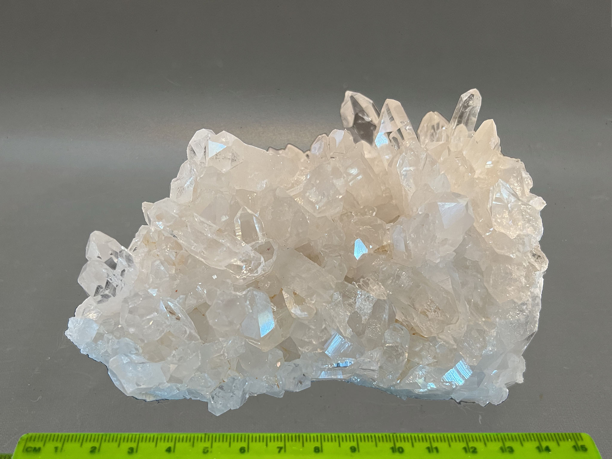 Quartz crystal